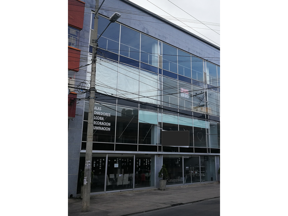 ARRIENDO LOCAL COMERCIAL TOBERIN BOGOTA - $15.000.000 COP