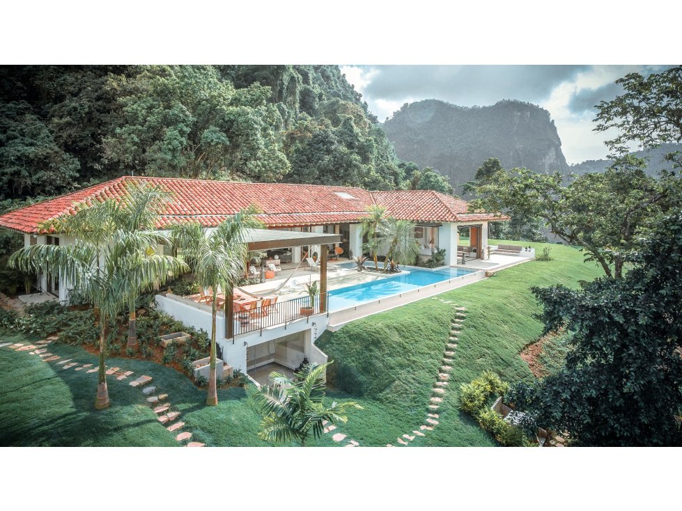 ESPECTACULAR FINCA VENECIA AL LADO CERRO TUSA - $12.000.000.000 COP