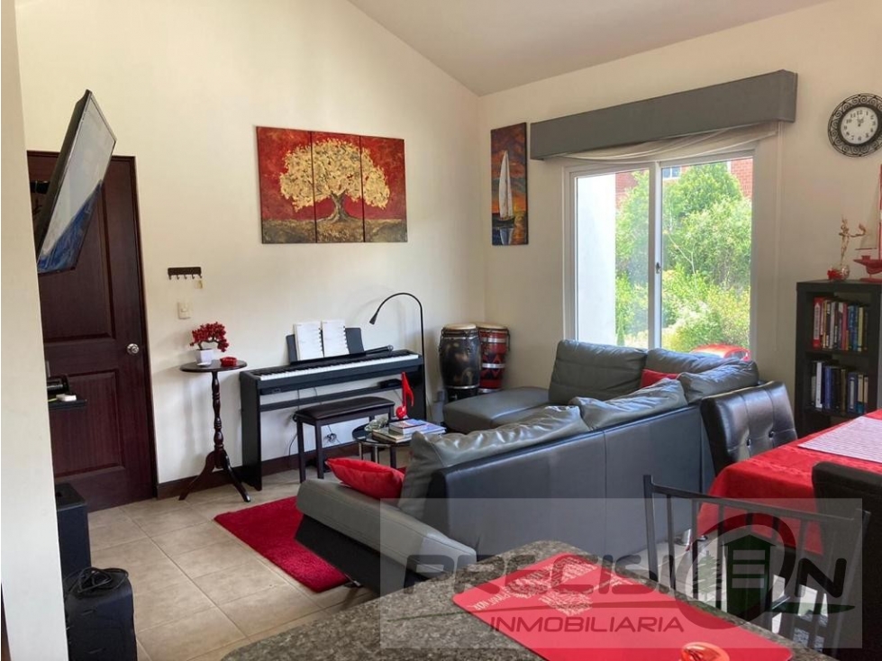 Apartamento en venta Km.13.5, Condominio Villas Entreluces - US$115,000 USD