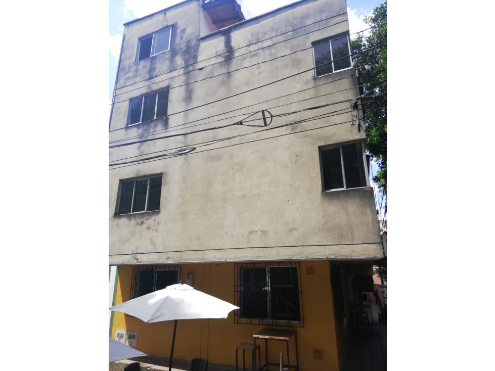 Edificio en Robledo - $390.000.000 COP