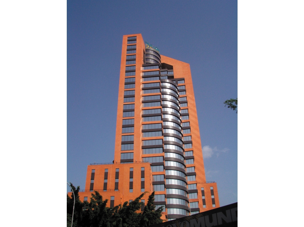 Local en Alquiler 307 m2 Planta Baja Torre Sindoni Maracay Aragua - US ...