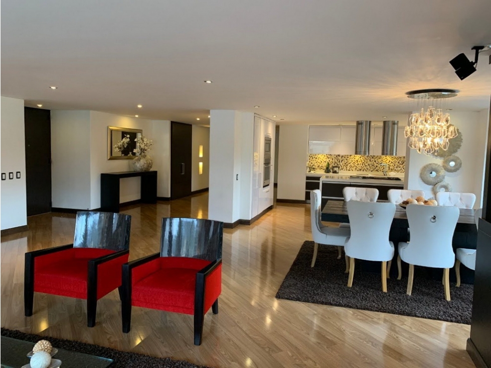 Apartamento en venta Ubicado en la Carolina - $2.400.000.000 COP