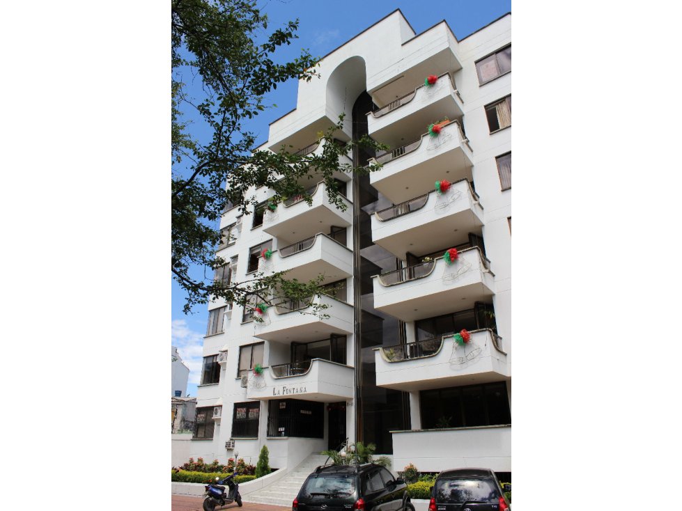 EDIFICIO LA FONTANA - $320.000.000 COP