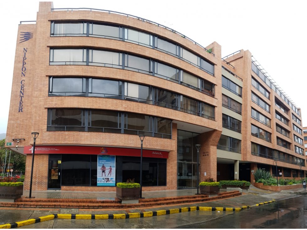 ARRIENDO OFICINA CHICÓ NIPPON CENTER - $1.600.000 COP
