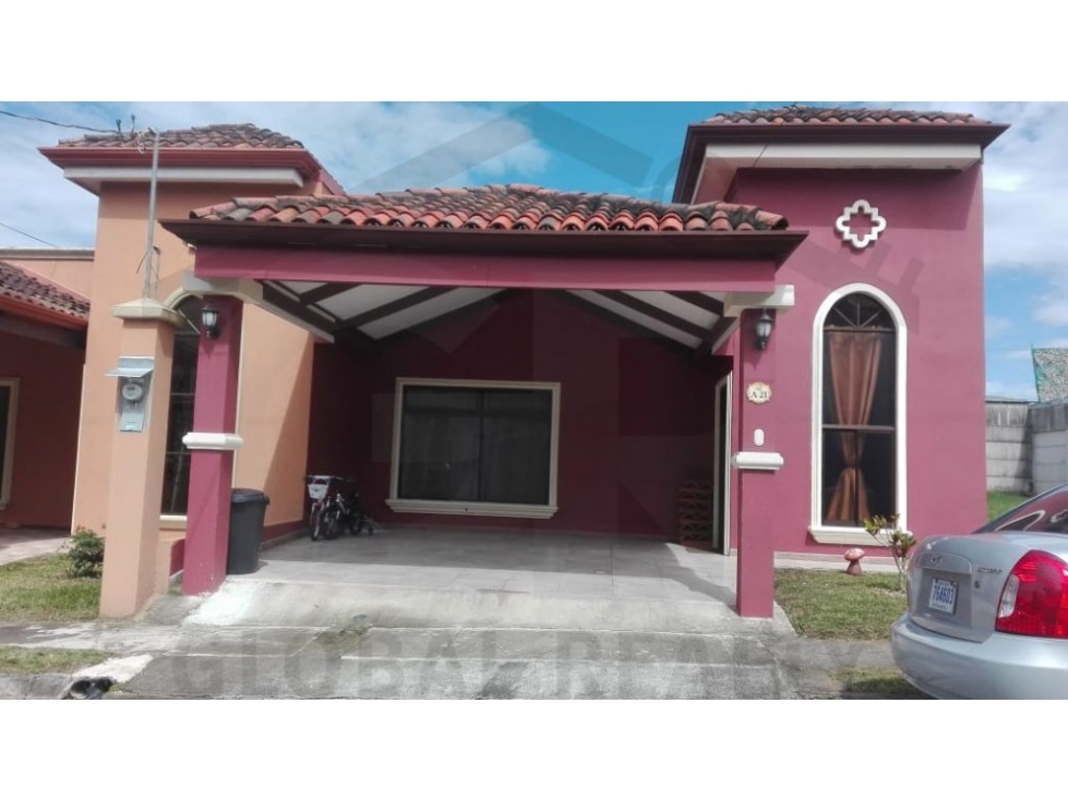 Venta de casa en Condominio Calzadas Coloniales, Cartago(CR). 1184