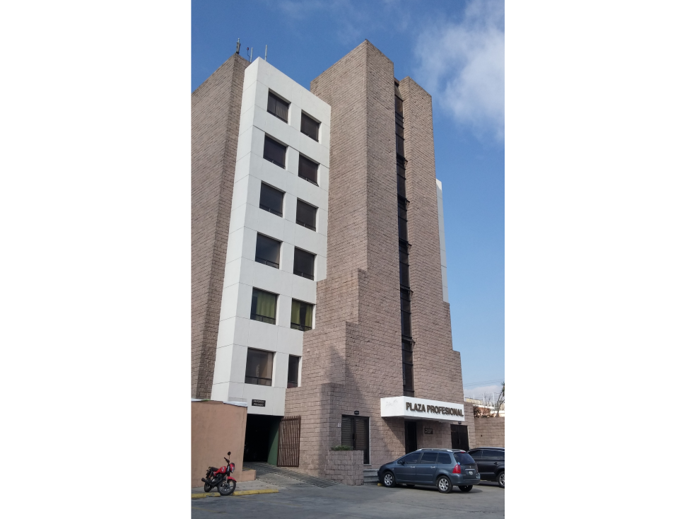 Oficina Zona 13 Edificio Plaza Profesional - US$525 USD
