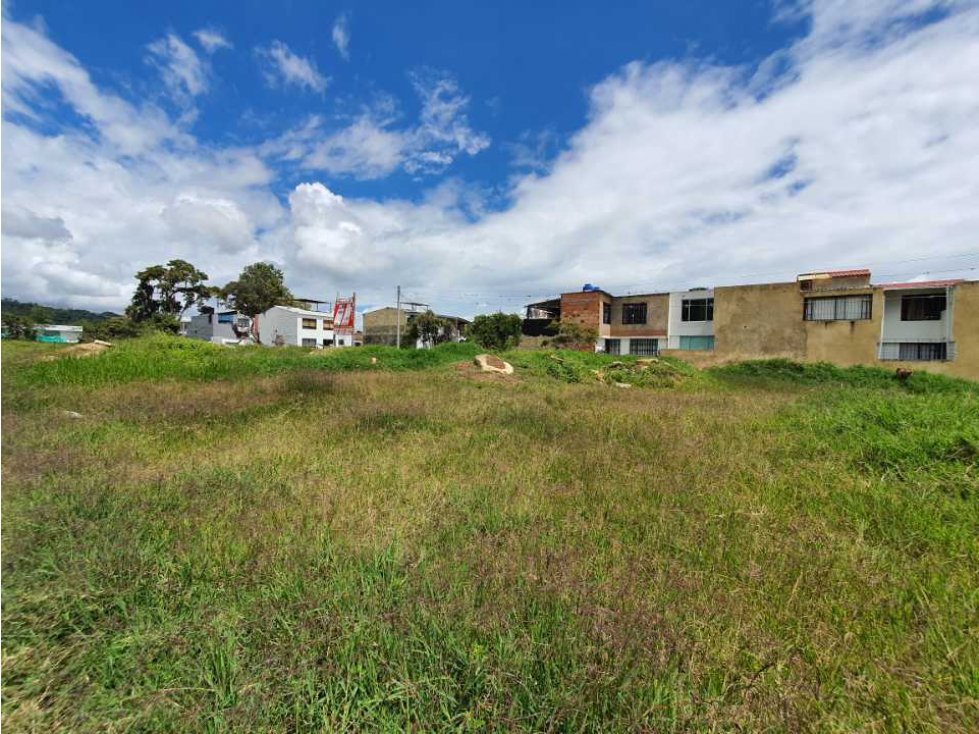 Lote grande para construir 2 casas 8 x 16 128m2 - $180.000.000 COP