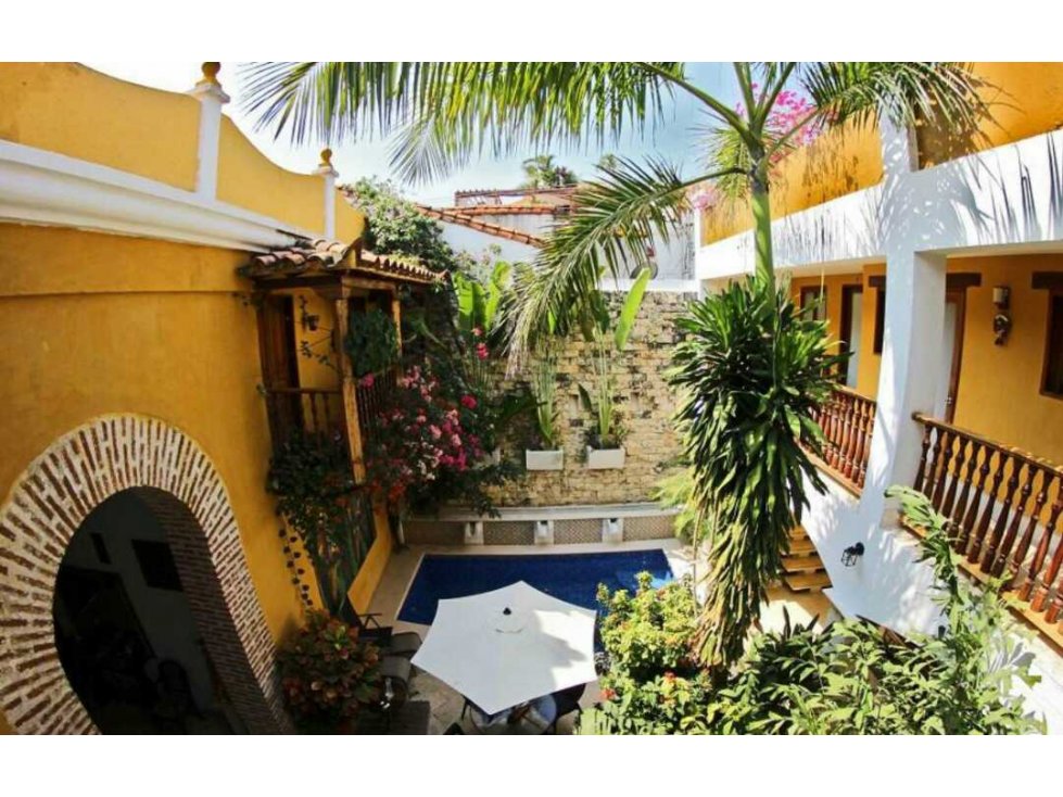 VENTA DE HOSTAL EN EL CENTRO CTG - $8.000.000.000 COP